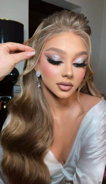 Romantic Hair Colour Ideas For Wedding Day Glamour Natural Mousy Blonde