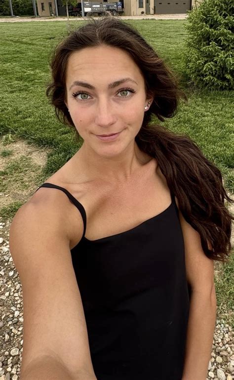 Laurafarmsnsfw