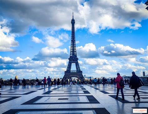 Monumental Tour Eiffel un show son et lumière pour les 100 ans de la