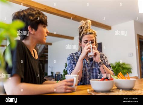 Junge Lesben Fotos Und Bildmaterial In Hoher Auflösung Alamy