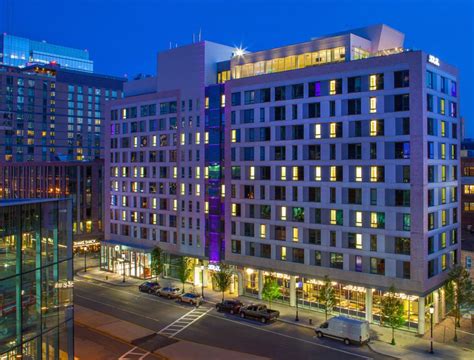 Travel Idea Yotel Has Expanded To The Seaport District In Boston