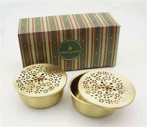 Buy Amber Nut Boxes Set Of 2 0 Off Online Wooden Street