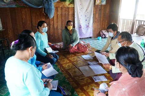 လူမှုဝန်ထမ်းဦးစီးဌာနမှ ကိုယ်ဝန်ဆောင်မိခင်များအား ငွေကြေးထောက်ပံ့ခြင်း