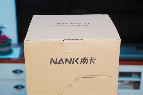 自适应智能调光，只为守护你的视力：南卡nank L1护眼台灯 知乎