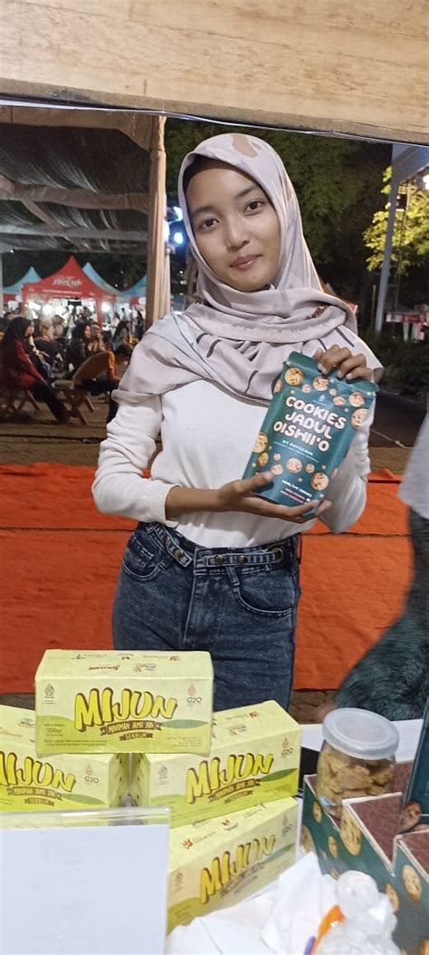 Mijun Minuman Jamu Jun Semarang Restaurant Reviews Photos And Phone Number Tripadvisor