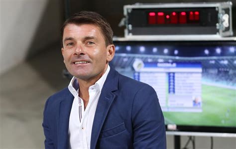 Poročil Se Je Sašo Udovič