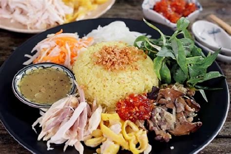 Cách Nấu Cơm Gà Hội An Thơm Ngon Chuẩn Vị Miền Trung