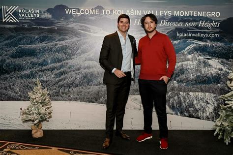 Očevi Počeli Sinovi Nastavili Blažo Marko I Luka Prodaju Preko Hiljadu Stanova I Vila U Kolašinu