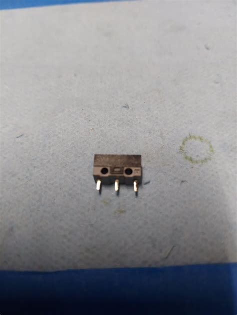 can anyone identify this micro switch r mousemodding