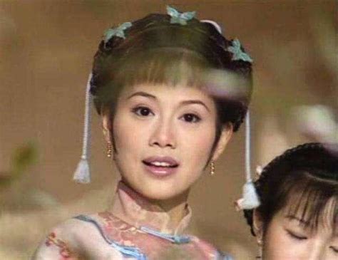 她比王宝强还惨，被经纪人骗走全部家产，现四十八岁无法生育 每日头条
