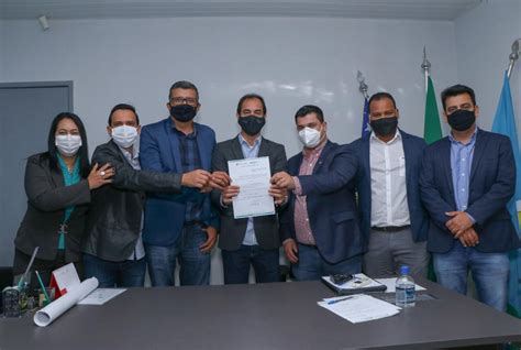 Os Vereadores Vilmar Lima E Celismar Lima Assumem Secretarias Em Senador Canedo