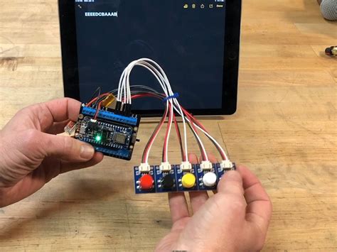 NEW GUIDES BLE Volume Knob And BLE HID Keyboard Buttons Adafruit Johnedgarpark Adafruit