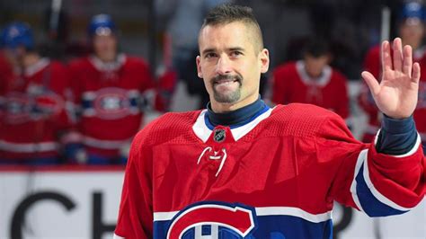 Iihf Mandates Neck Protectors For Hockey Players General Hockey