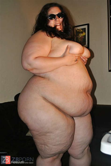 Large Inexperienced Plumper Dark Haired With A Immense Bum And Hefty