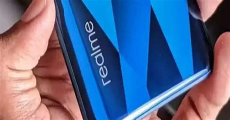 Realme Gt 2 Pro Top 5 Features Realmes Most Expensive Smartphone You