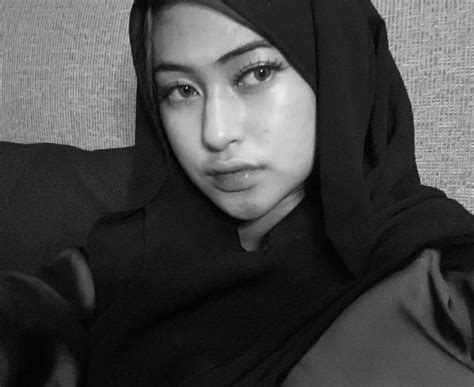 Felisa Kamiliya Felisakaamiliya • Instagram Photos And Videos