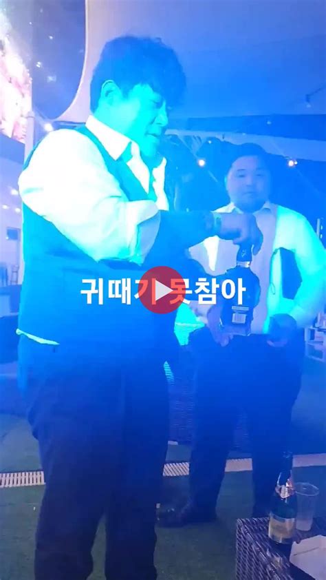극혐 문신 요즘 유튜브 알고리즘에 뜨는 개좆같은거 유머 움짤 이슈 에펨코리아