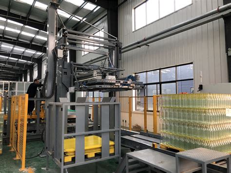 China Automatic Galss Bottle Can Depalletizer Machine Factory And