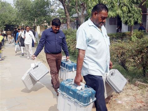 55 lakh evms to be deployed for lok sabha elections all you need to