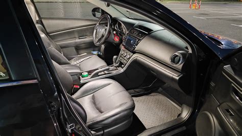 Освещение салона авто лампы — Mazda 6 2g Gh 2 л 2011 года другое