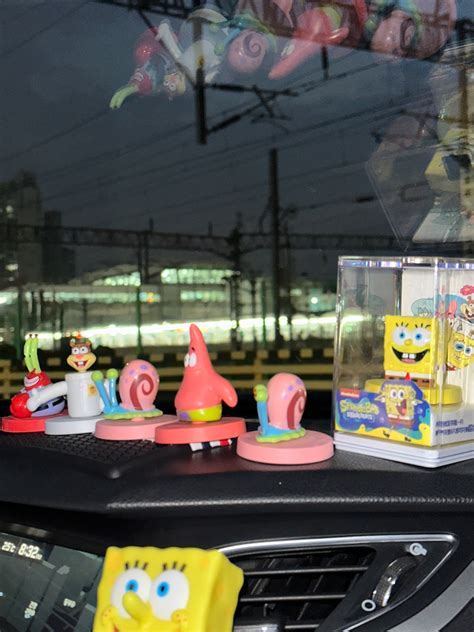 자동차🚙에 스폰지밥 태우고 떠나는 드라이브💛 콜리colley 자동차🚙에 스폰지밥 태우고 떠나는 드라이브💛 콜리colley