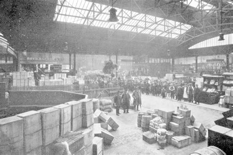 Glasgow Markets 8 Pictures Showing Glasgows Old Fruitmarket Over The