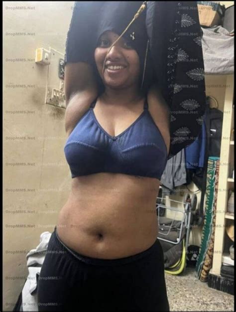 Tamil Beautiful Newly Married Wife Blowjob Mouth Fucking Desi New Videos Hd Sd DropMMS