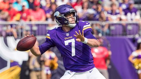 Case Keenum Again Solves Bucs In Strong Rebound Game Espn Minnesota Vikings Blog Espn