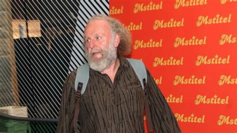 Galerie Jaroslav Dušek S Manželkou Ivetou Vyrazil Do Společnosti Fotka 5 Extracz