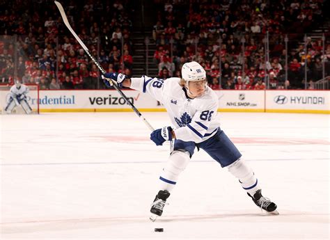 Leafs Gm Provides Major Update On William Nylanders Impending Contract