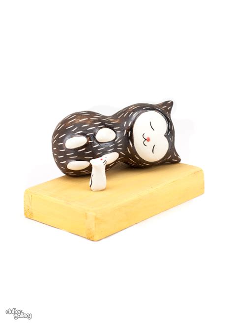 Sleepy Cat And Pikaboo Mouse Metal Brown