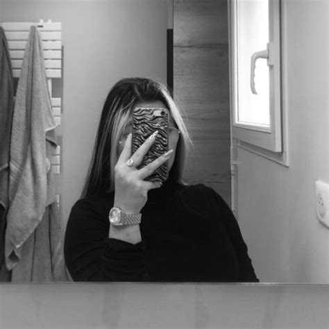 𝐋 𝐀 𝐍 𝐀 lanaa dh Threads Say more 𝐋 𝐀 𝐍 𝐀 lanaa dh Threads Say more