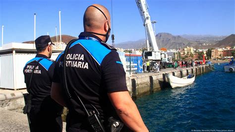 España 9 Migrantes Muertos Y 48 Desaparecidos Por Naufragio Dw 28
