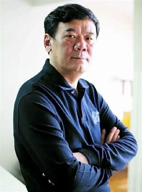 著名画家舒建新写生云南普洱景迈茶山与布朗族兄弟南康结下深厚友谊 山东站 中华网