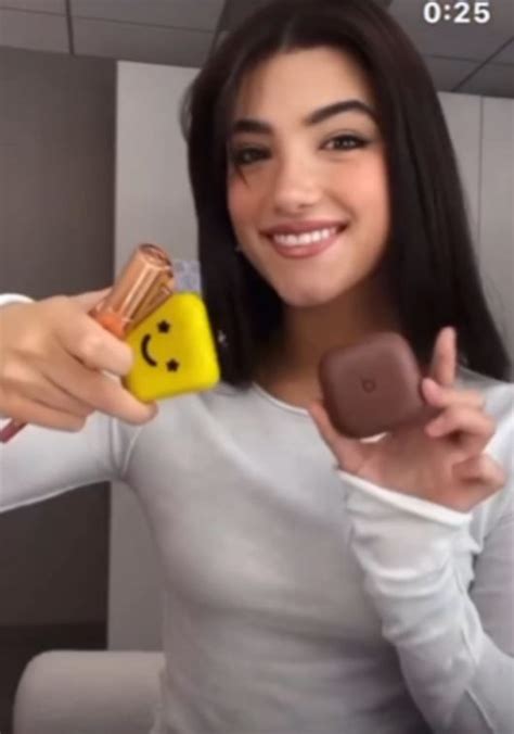 Pin By Michaela On Charli Damelio Pics Earbuds Headphones Electronics