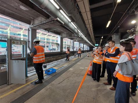 港鐵料年底完成東鐵綫月台閘門安裝工程 涉沙田九龍塘等9車站 星島日報