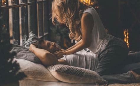 Verras Hem Met Kerst Met Deze Bijzondere Sextoy LotteLust