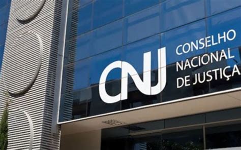 CNJ já bloqueou perfis de juízes por posts políticos Portal da Marcela Rosa