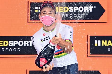 Giro Ditalia Ganna Vince La Crono A Palermo Ed è La Prima Maglia Rosa