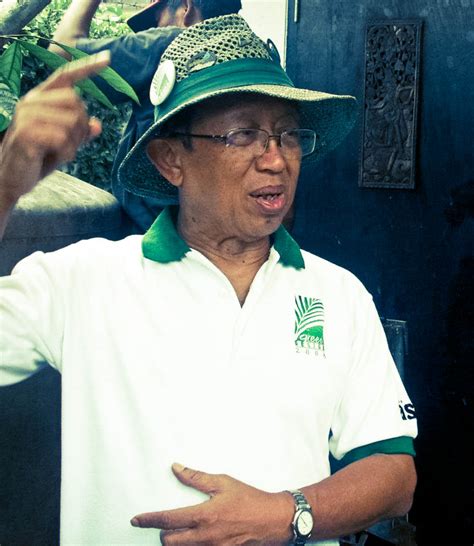 Tim Trainers Instagram Twitter And Facebook On Idcrawl