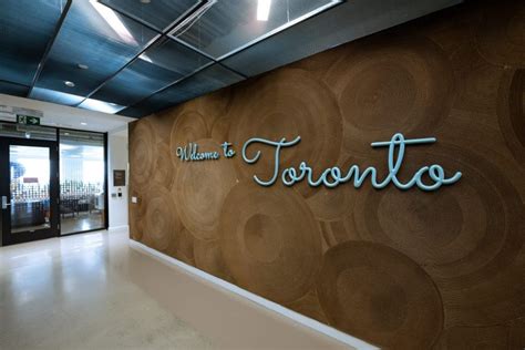 Inside Amazons Expanding Downtown Toronto Office Space
