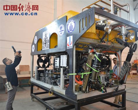 我国自主研制深海无人遥控潜水器海马号ROV正式投用 媒体聚焦 上海交通大学新闻学术网