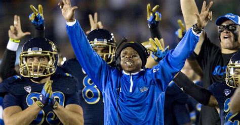 Revenge Of The Nerds Ucla Receivers Hope To Turn Geek Squad Against
