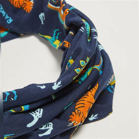 قیمت و خرید دستمال سر و گردن ال سی وایکیکی مدل بچگانه دایناسور