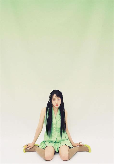 Yves Loona Profile Age Birthday Height And Facts