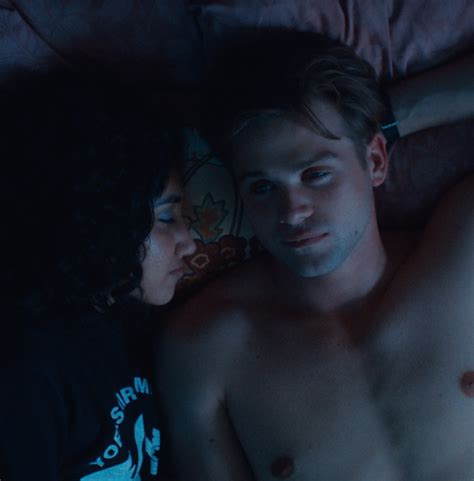 Cinco trechos de Um dia que não entraram na série da Netflix Editora Intrínseca