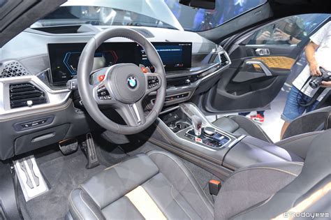 345萬起！bmw新一代x5、x6休旅上市 「最猛爆x6 M」首度登台 Ettoday車雲 Ettoday新聞雲
