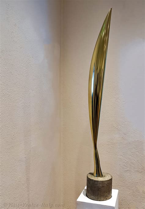 Constantin Brancusi Bird In Space 1928 Brancusi And America