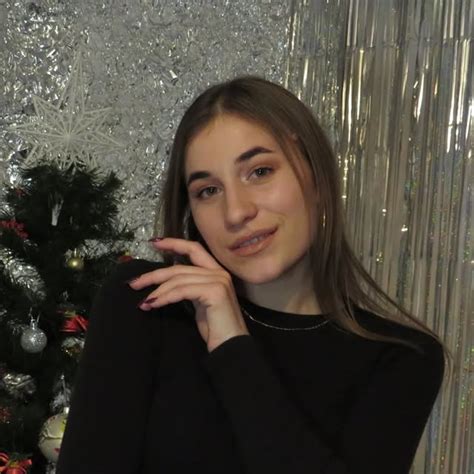 🖤Аліна🖤 Alimovnaakilina On Threads