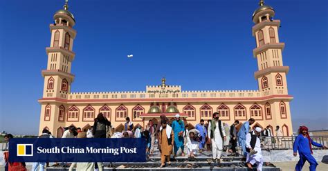 Afghan President To Free Up To 2000 Taliban Prisoners After Ceasefire